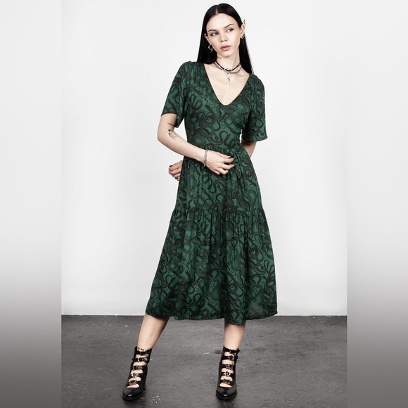 Disturbia | Dresses | Disturbia Ophidia Midi Dress Us 4 Uk 18 | Poshmark